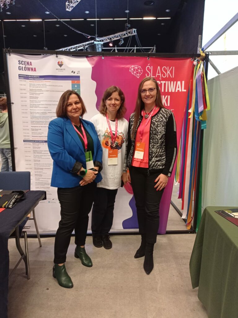 Językoznawczynie z Wydziału Humanistycznego na 6. ŚFN | Instytut ...